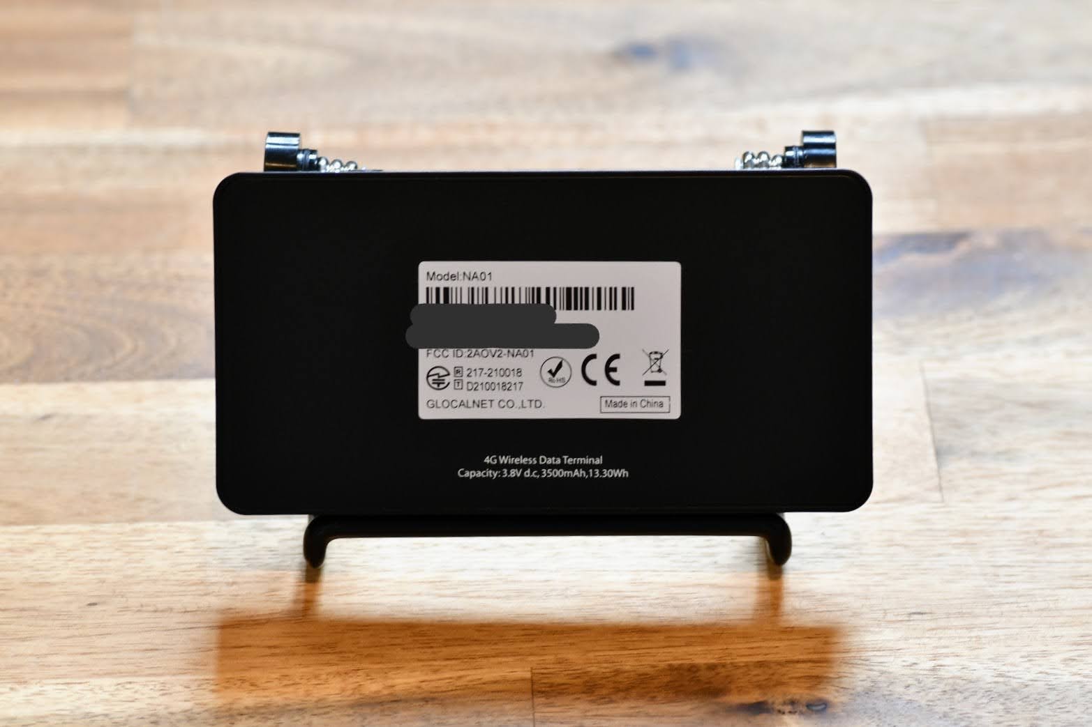 AiR-WiFi 新端末「NA01」レビュー！使用感や通信速度は？｜AiR-1とも比較